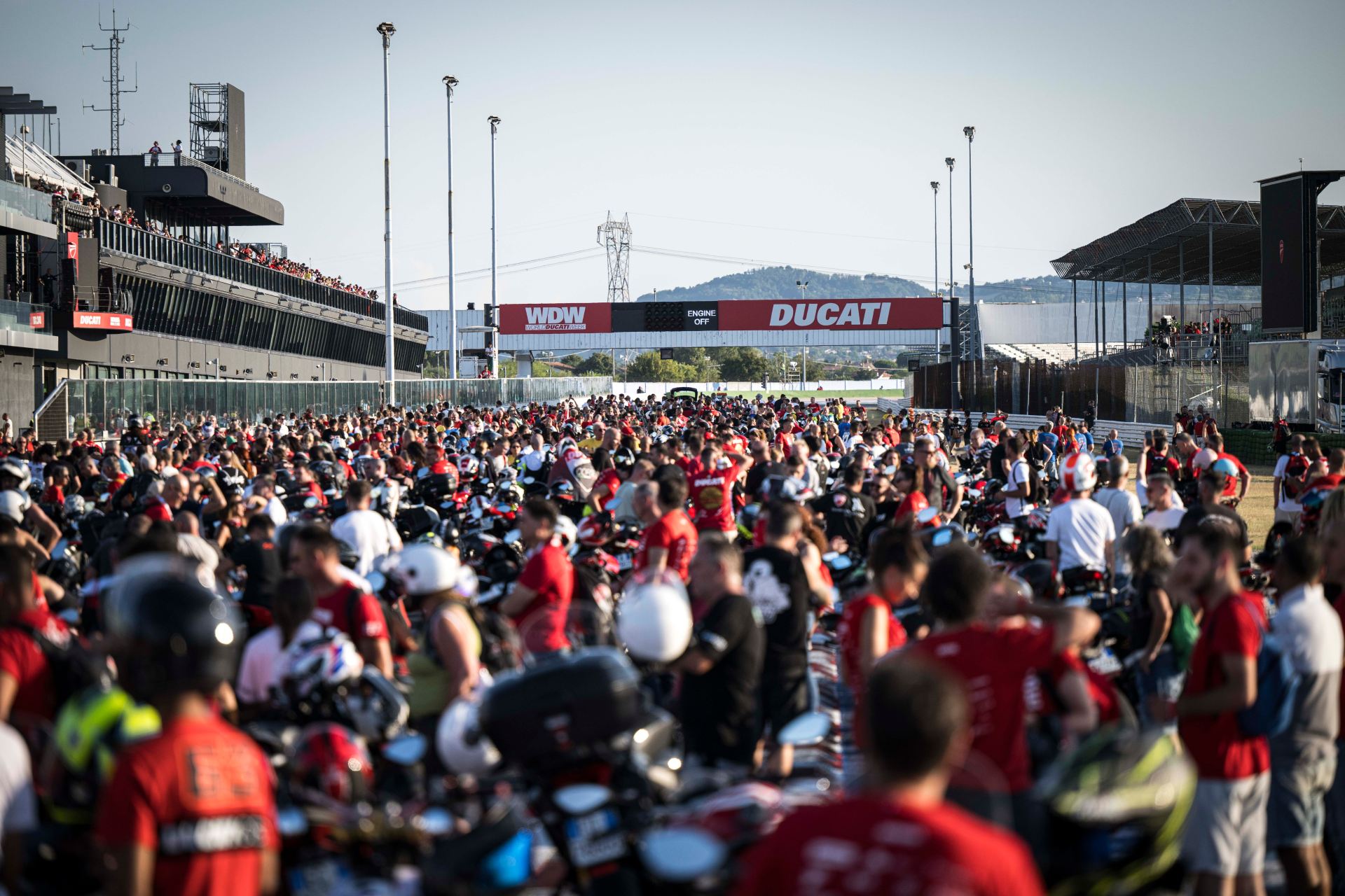 World Ducati Week 2024: Rekordbeteiligung beim größten Ducati Event der Welt | Motorradreporter